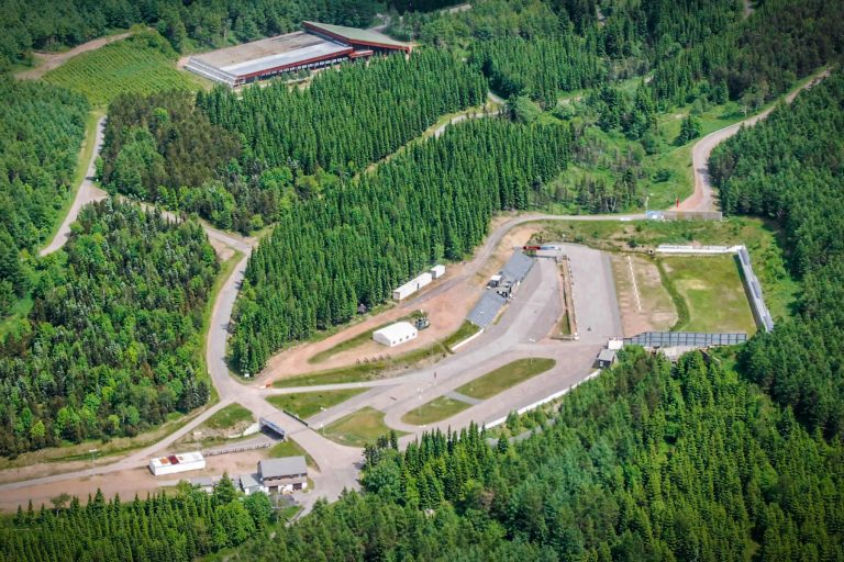 Rennschlitten- und Bobbahn Altenberg – Sport in Altenberg / Erzgebirge